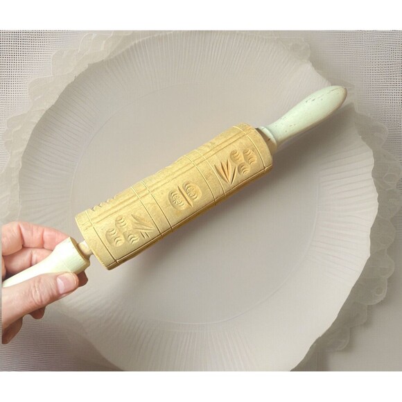 Kitchen | Vintage Springerle Carved Wood Rolling Pin German Cookie W12 ...